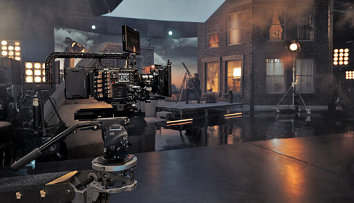 B_0123_Camera_to_Cloud_Red_1 - film-tv-video.de