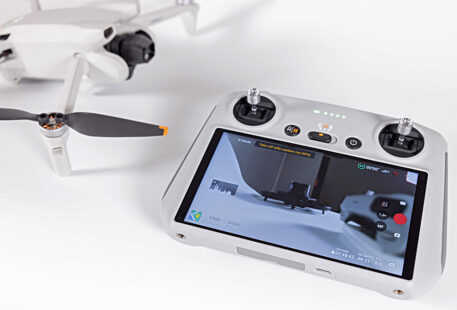 B_0123_DJI_Mini_3_Sas_06_Remote - film-tv-video.de